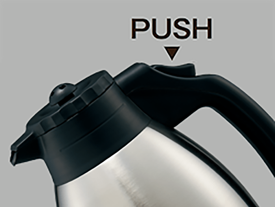 保温性と注ぎやすさを両立させた「プッシュボタン式 まほうびんタイプのステンレスサーバー」